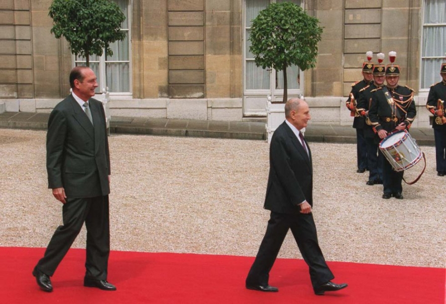 La mort de Mitterrand : de l’arrière à la première ligne | Making-of